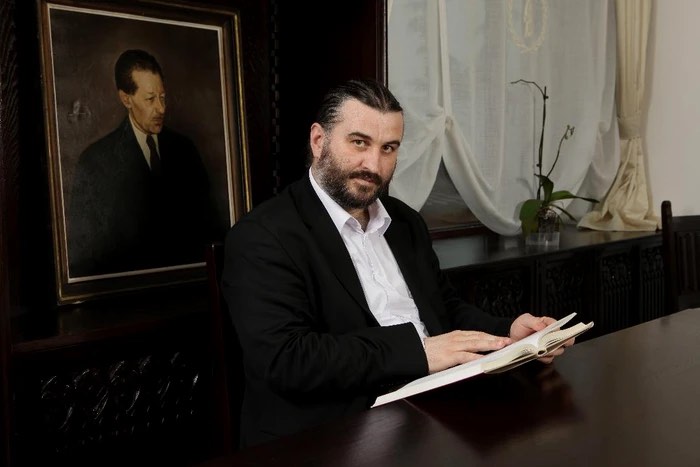 Grăjdarii lui Georgescu